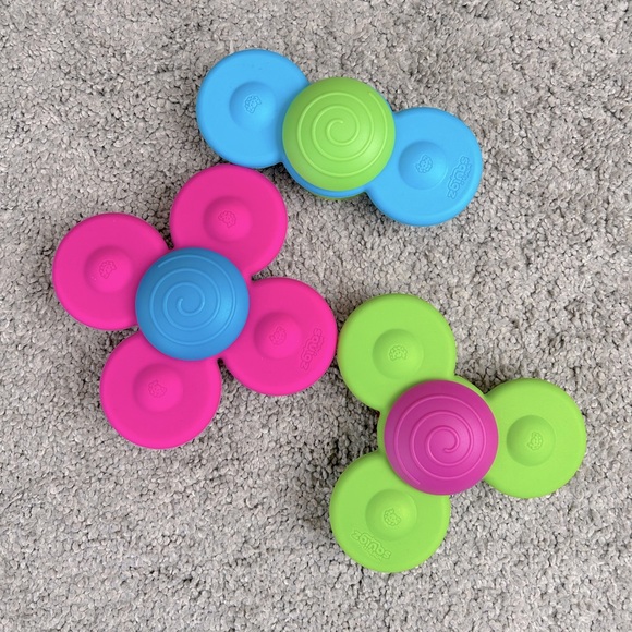 Fat Brain Toys | Toys | Fat Brain Toys Whirly Squigz Spinners | Poshmark
